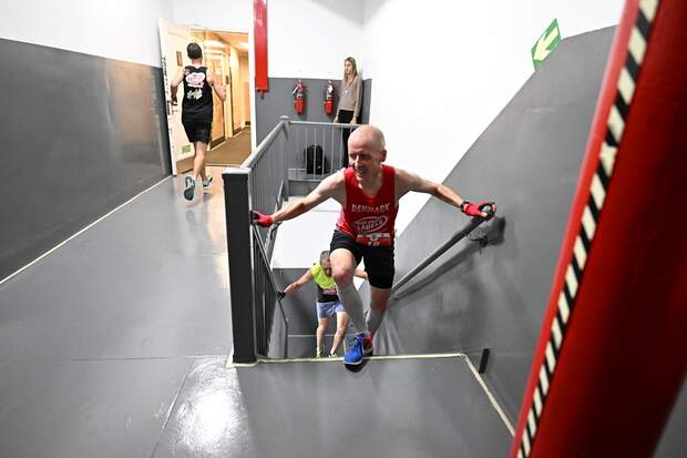 Empire State Building Run-Up New York | RUNNER'S WORLD